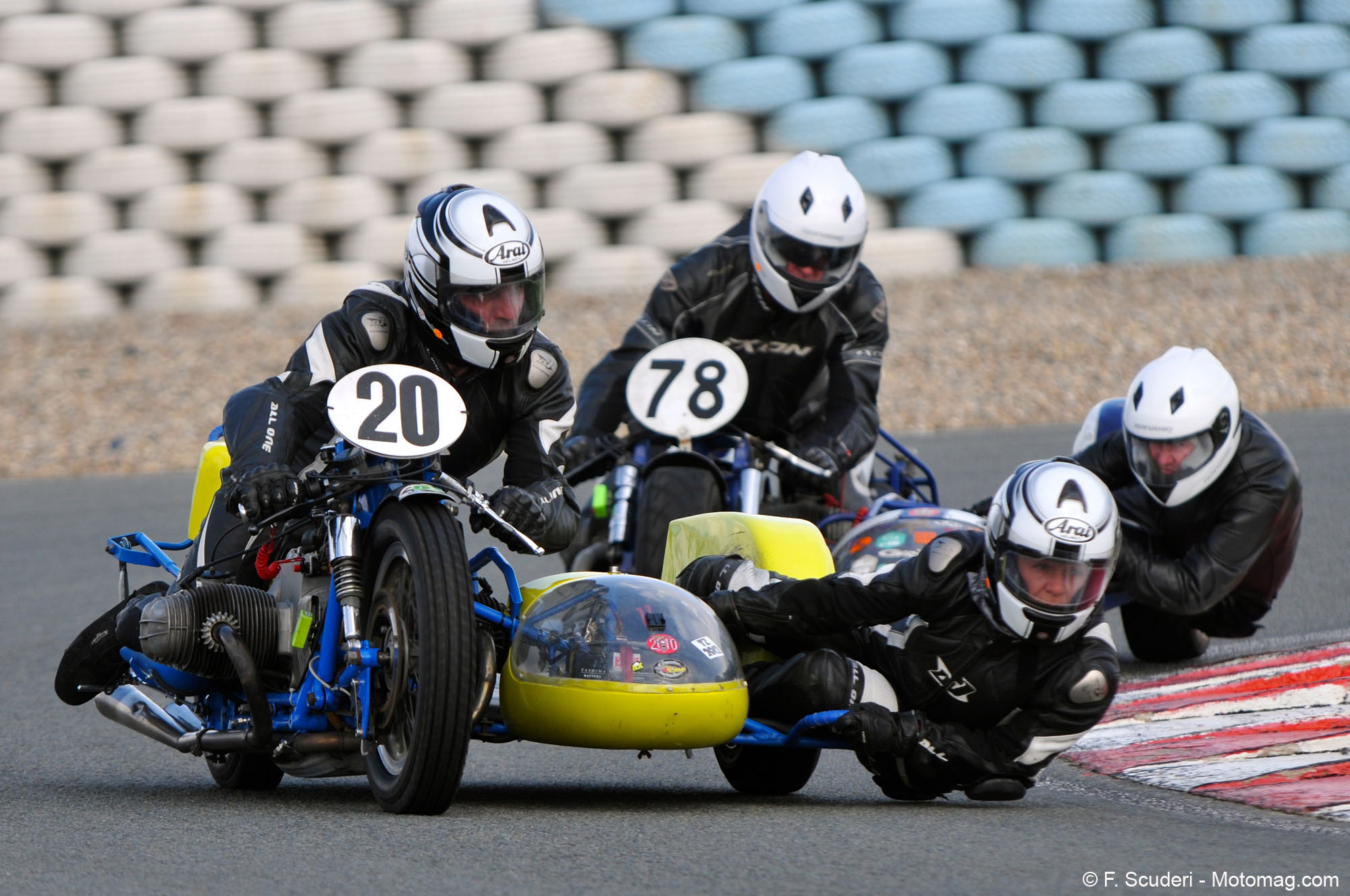 Première course du championnat Racing side-car mania sur le (...)