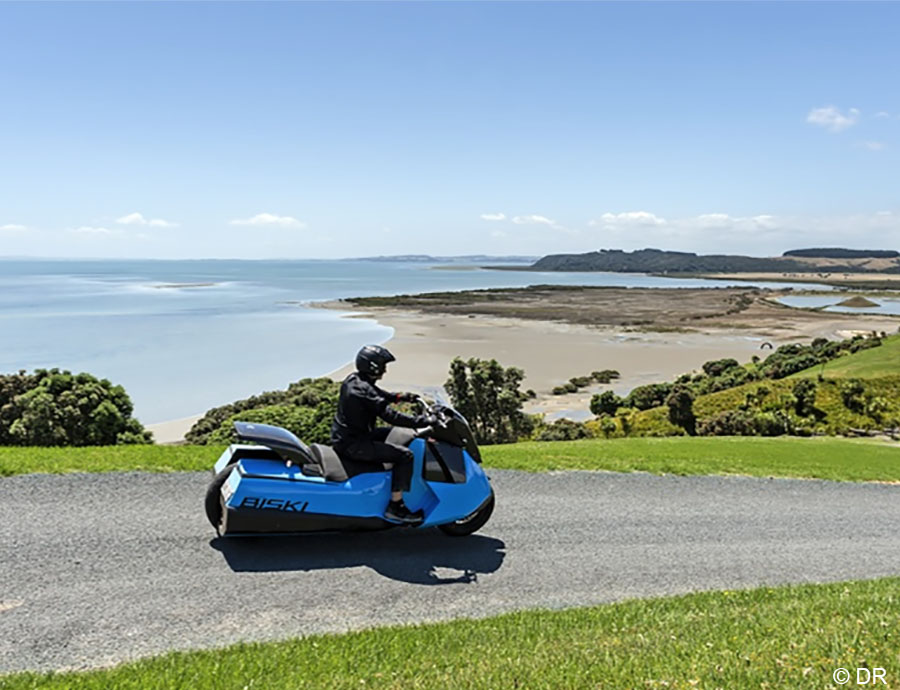 Et voici Biski, la moto amphibie