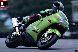 Kawasaki 1200 ZX-12R