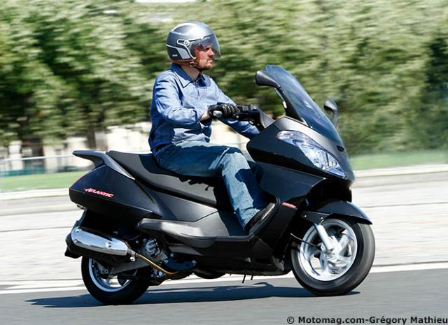 Aprilia 125 Atlantic (2003-2011) : GT abordable et de (...)